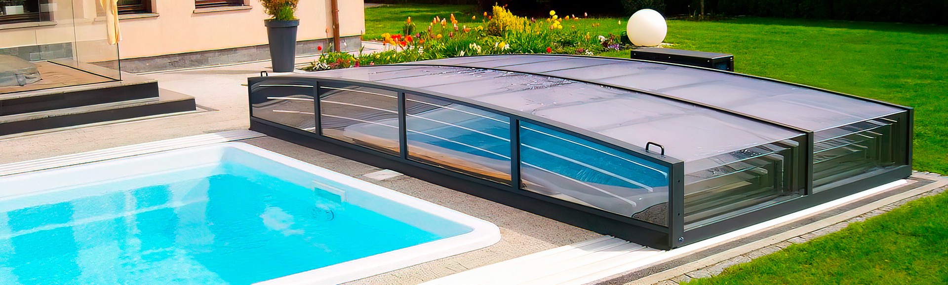 Måttbeställda pooltak på kampanj för en säker och ren pool